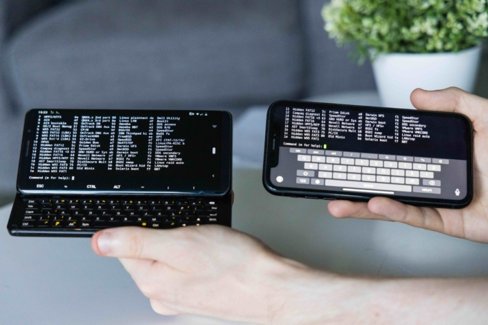 Benefits of a keyboard smartphone in 2020 | F(x)tec
